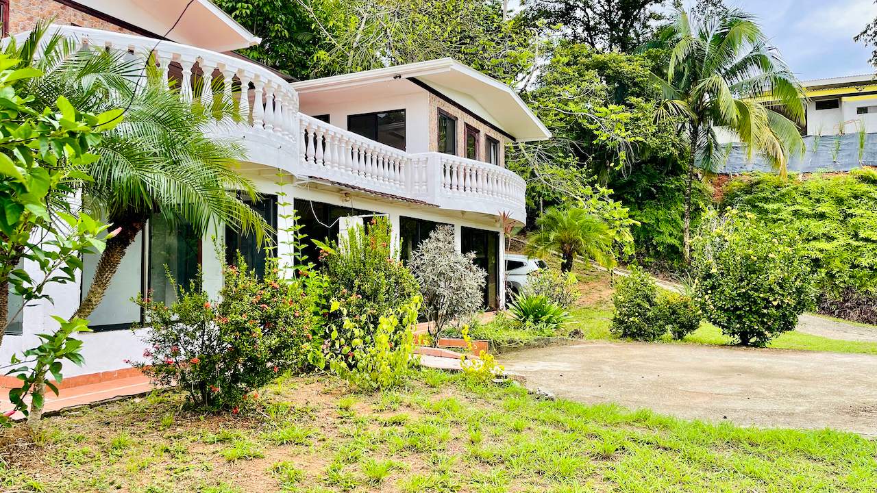 Ocean View Property For Sale With a House and 2 Additional Ocean View ...
