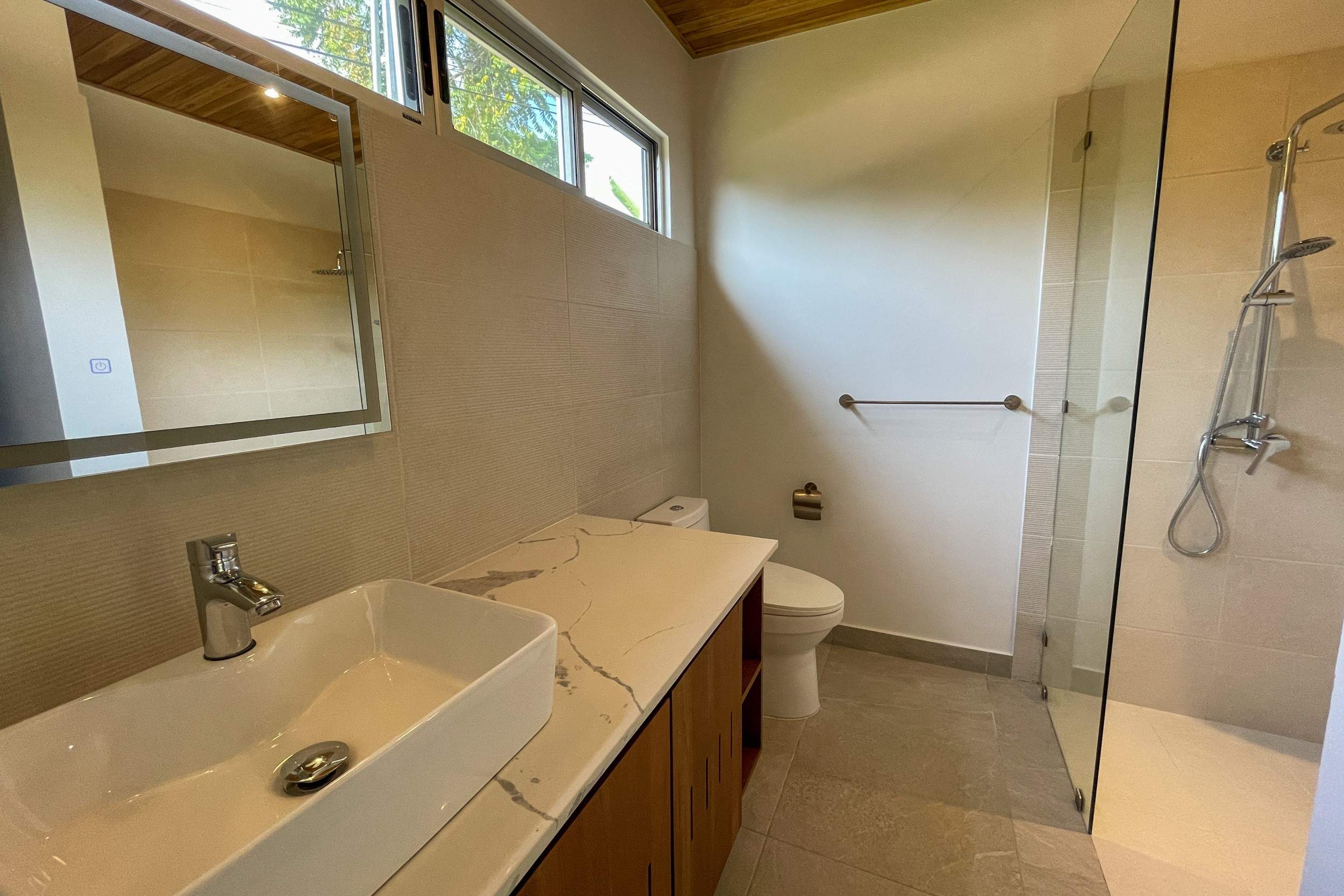 3-Bedroom Villa With Pool & Peaceful Terraza On Calle Buganvillea, Ojochal